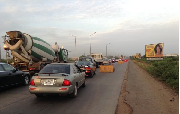 Tema motorway: 30,000 cars pay tolls daily but no facelift