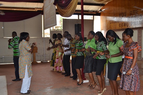 Jubilant Praise Choir adopts Foster Home …To shower love to the less ...