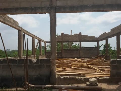 UCC student in critical condition after falling from uncompleted church ...