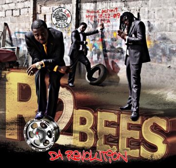 R2Bees Readies With 'Kiss Your Hand' Music Video