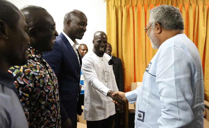Ex-Ghana President Rawlings praises Stephen Appiah for remaining humble ...