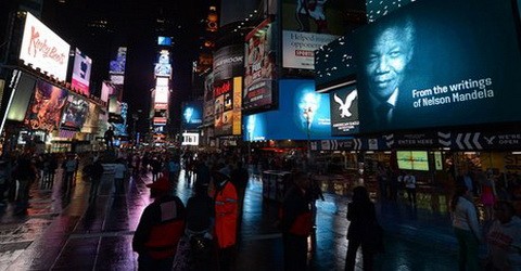 Times Square film honour for Mandela
