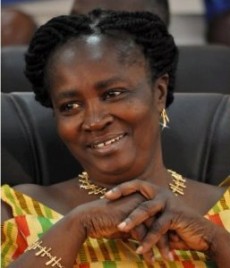 Education Minister warns heads of schools against illegal fees