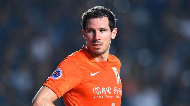 Australia international Ryan McGowan joins Dundee United