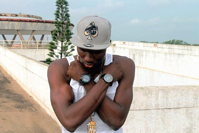 Buzzing dancehall newcomer, Sean Taylor out with new music video