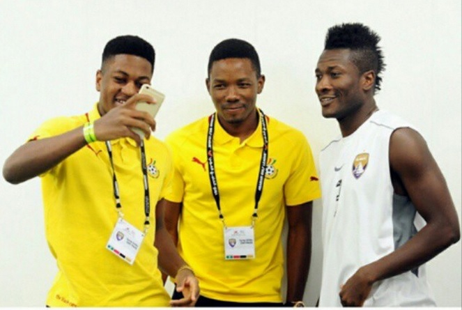 Breaking News: Ghana's President John Mahama's son Sharaf signs for ...