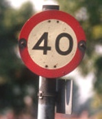 Fake speed limit sign tricks drivers