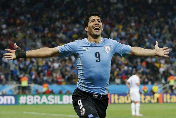 World Cup 2014: Day 8 Review: The Suarez show, emerging cafeteros and *yawn