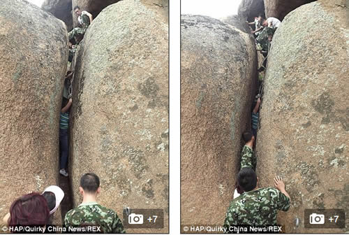 Curiosity trapped the Chinese: woman gets stuck in tiny gap between rocks