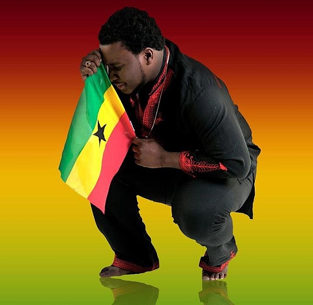 Sonnie Badu mourns and dedicates final U.S concert to president Atta Mills.