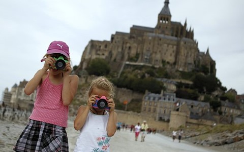 What is the world's favourite holiday destination?