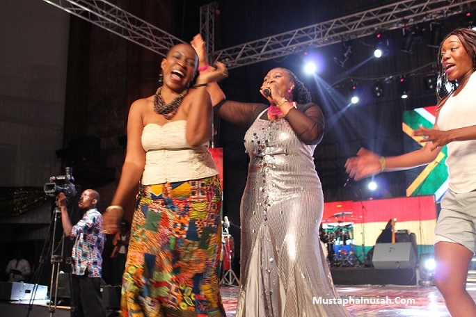 Video: Yvonne Chaka Chaka And Akofa Edjeani Performs @ Kojo Antwi ...