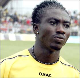 Hearts Re-sign Don Borety