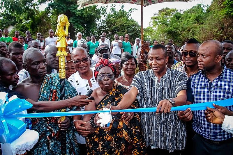 Asamoah Gyan Foundation commissions Water Pump House project in Wenchi