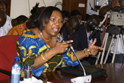 BETTY GOES ‘GAGA’ ON GES