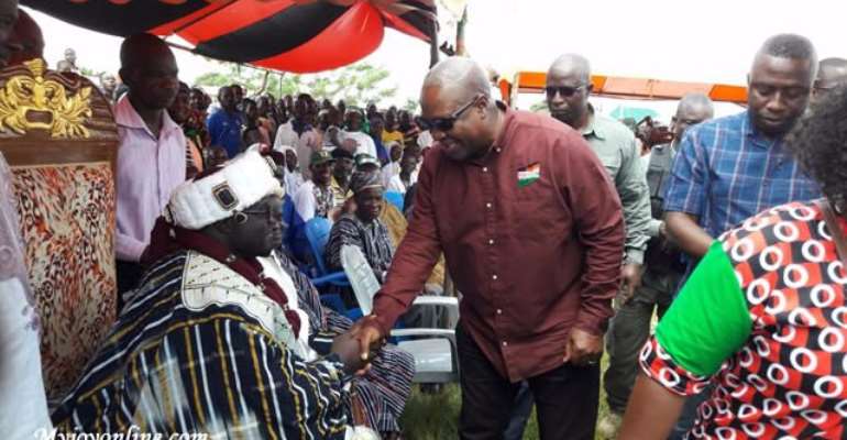 Kpassa residents welcome Mahama with their problems