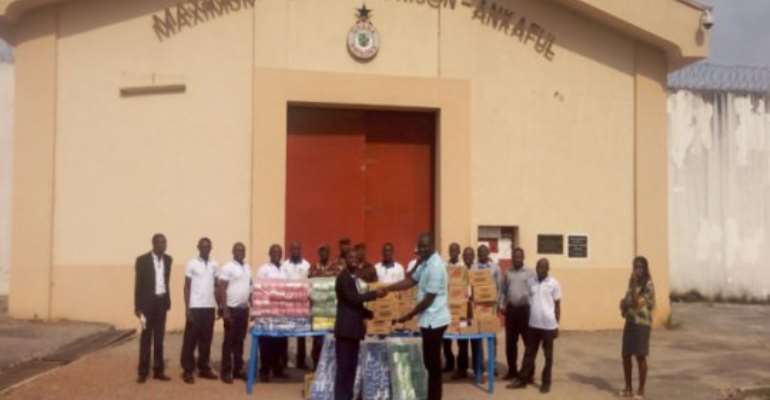 SDA Men's Fellowship gives to Ankaful Prison Inmates
