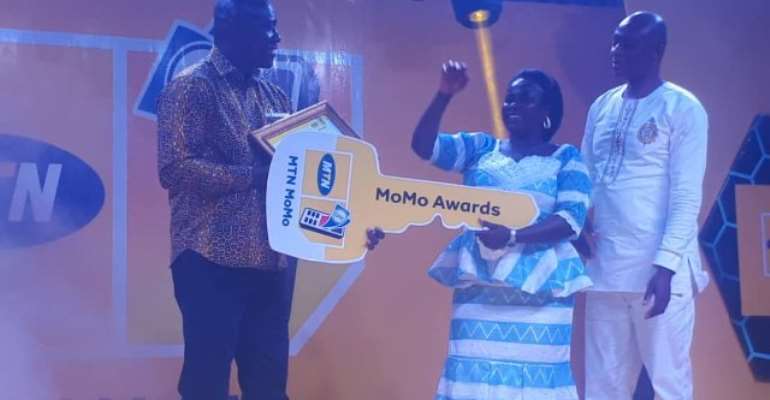 MTN MoMo Agents in Western, Central Regions Rewarded