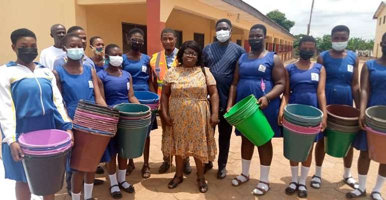 Acherensua Senior High School gets support from Ahafo Regional NADMO