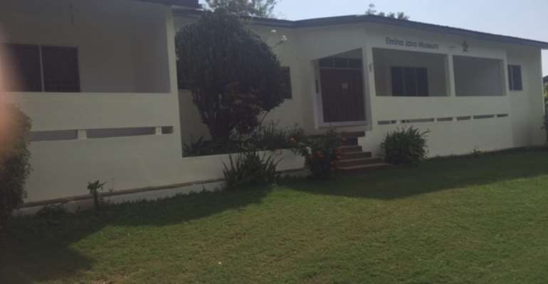 Elmina – Java Museum receives a €3000 endowment from Vlisco Foundation