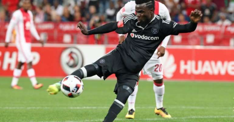 Bernard Morrison Bids Farewell To Former Club Orlando Pirates In ...