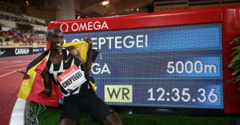 Cheptegei, Gidey star in Valencia's night of broken records