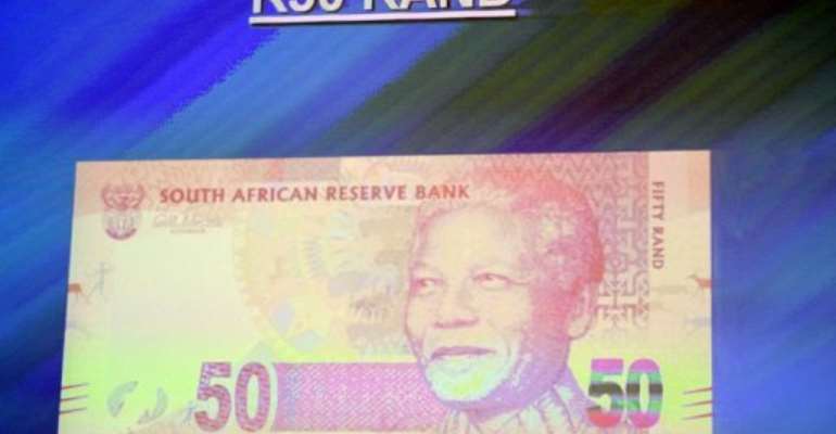 S.Africa unveils new Mandela bank notes