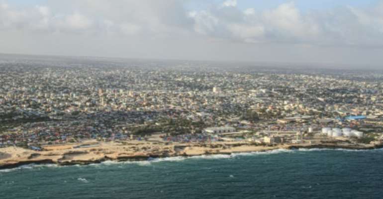 Jihadists attack hotel in Somali capital