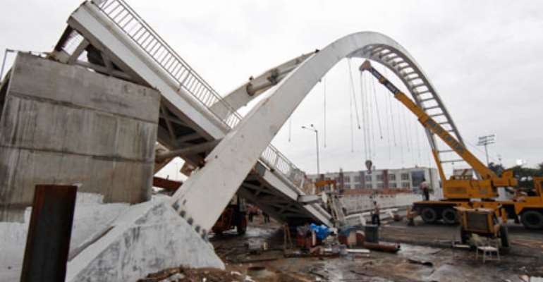 Commonwealth Games in crisis after bridge collapse