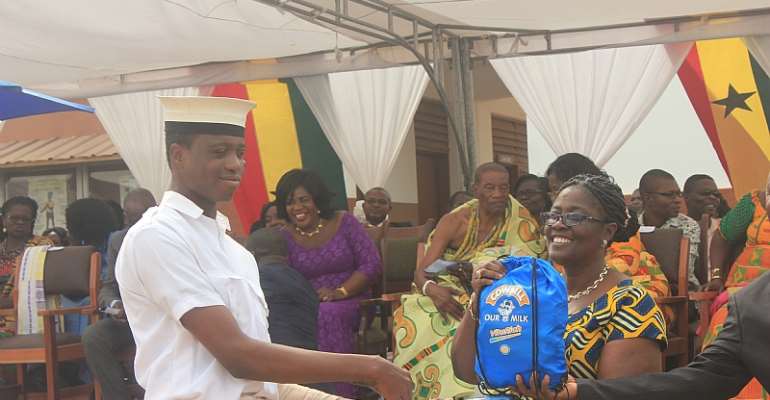 Cowbell Ghana Awards Best Performing Labone SHS Students