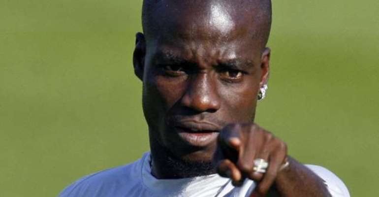 Ataa Ayi's friend: I could have become an armed robber - Stephen Appiah ...