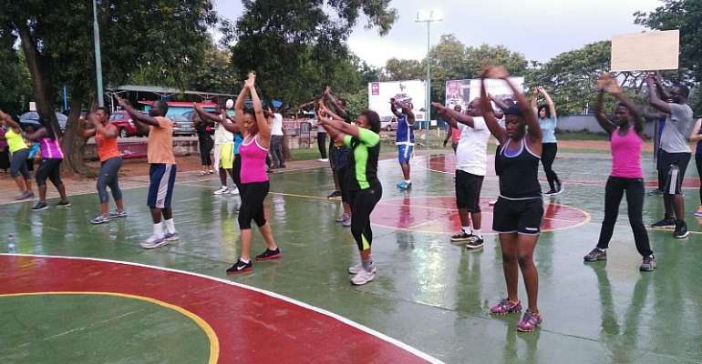 Health & Fitness Expo Opens With Burn-Out Dance Aerobics