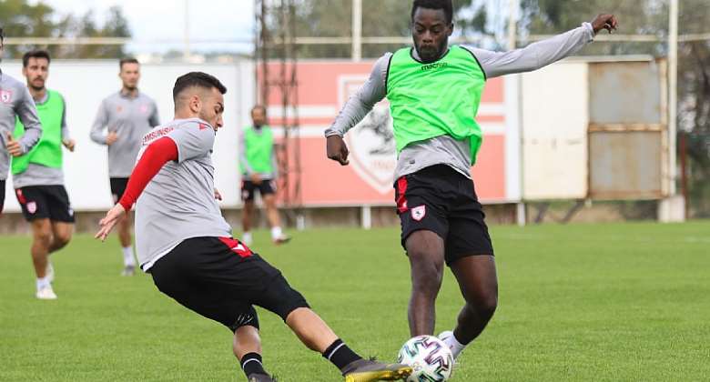 Edwin Gyasi Gears Up Ahead Of Samsunspor Away Game Against Eskişehirspor