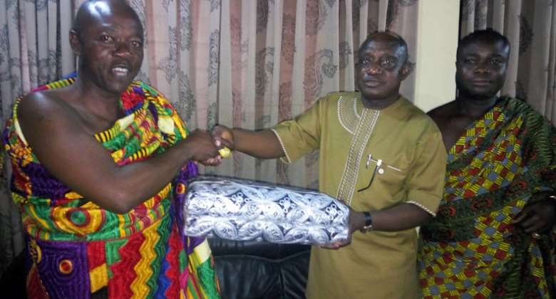 Tepa Chief Praises Ashanti Minister