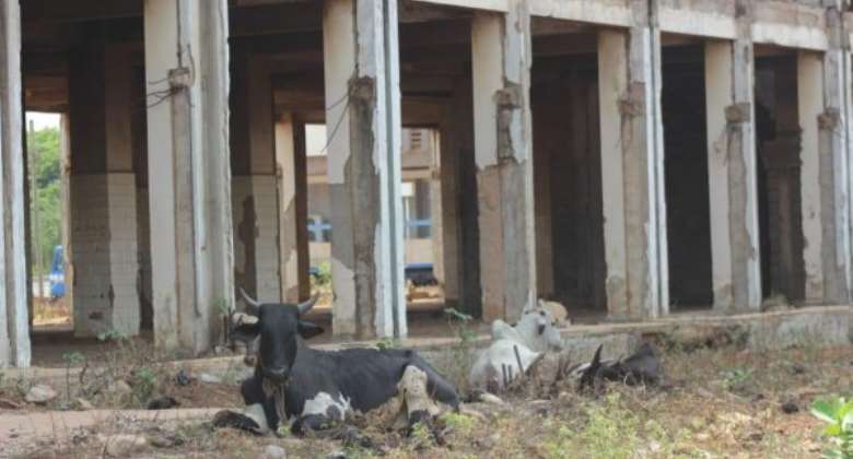 Dilapidated Meridian Hotel is a death trap, demolish it - Tema Residents