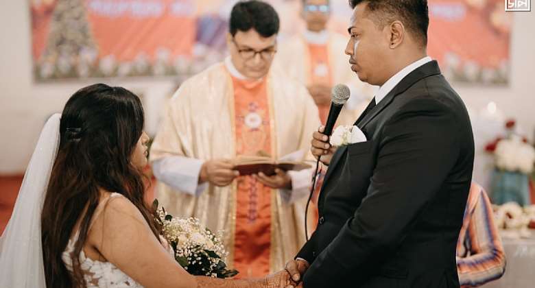 Strengthening the Bonds of Love: Effective Communication and Intimacy ...