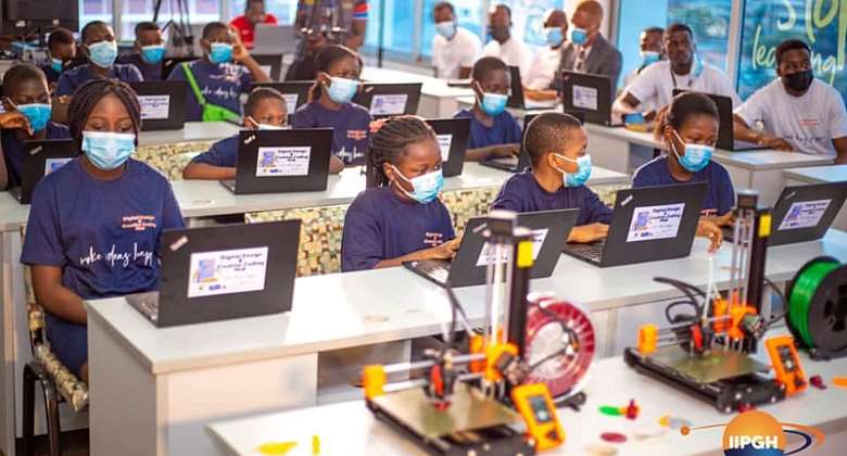 Nurturing the next generation of ICT talents: Digital Design and ...