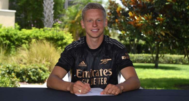 Zinchenko completes move to Arsenal from Man City