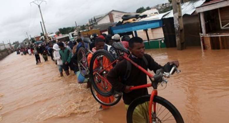 65 killed in Madagascar storm: weather agency
