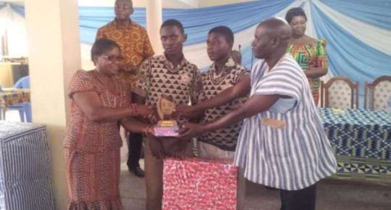 Akyem Sekyere SDA SHS wins quiz competition