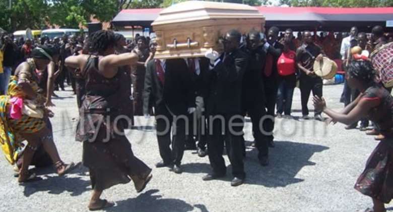 Efo Kodjo Mawugbe goes home