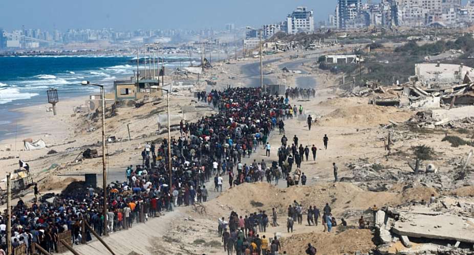 Thousands of displaced Gazans return home as Israel-Hamas ceasefire ...