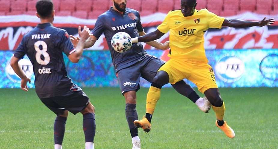Kamal Issah Climbs Off The Bench To Score In İstanbulspor’s Big Win At ...