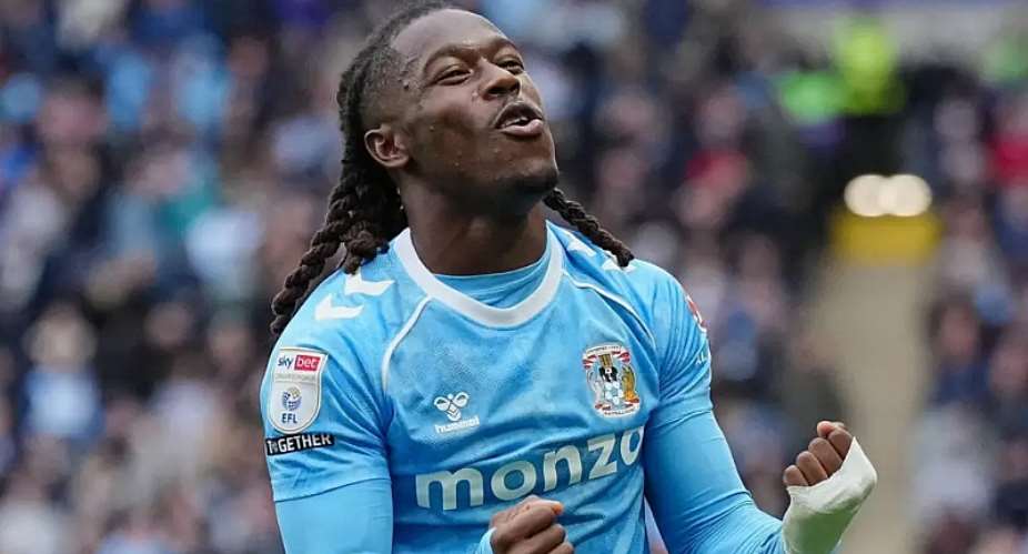 Brandon Thomas-Asante scores as Coventry City beat Blackburn Rovers