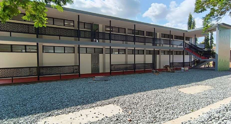 Mawuli School 2000 Year Group to hand over renovated “White Block” as 25th Anniversary Legacy ...