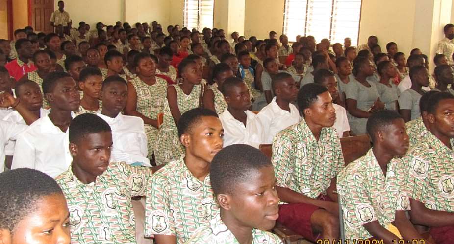 Eastern Regional Command of NACOC sensitize Apesua SHS students on ...