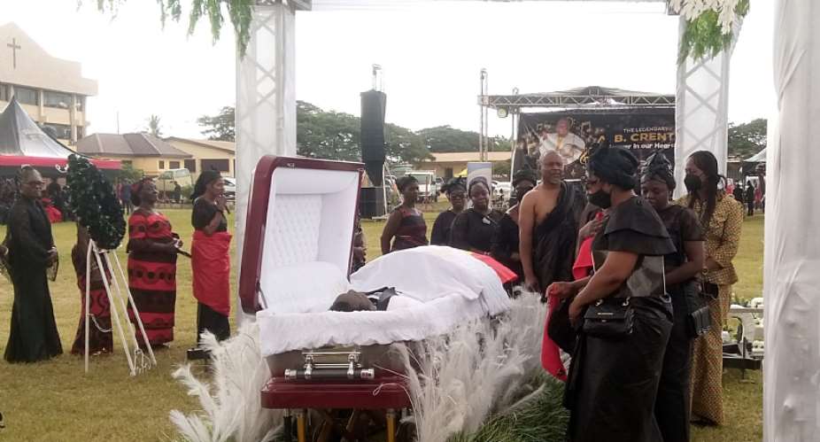 Late A. B. Crentsil touted as innovative, creative musical legend
