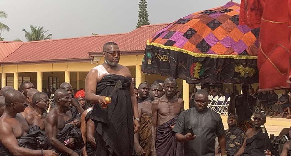 Juansa gets new paramount chief as former Ghana Gas boss Dr. Ben Asante ...