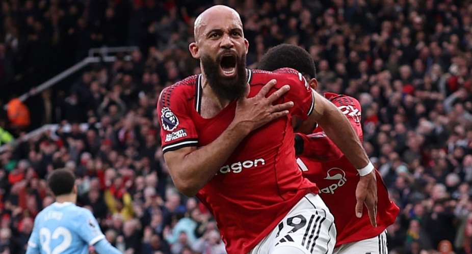 Manchester United claim bragging rights over City with stunning derby win