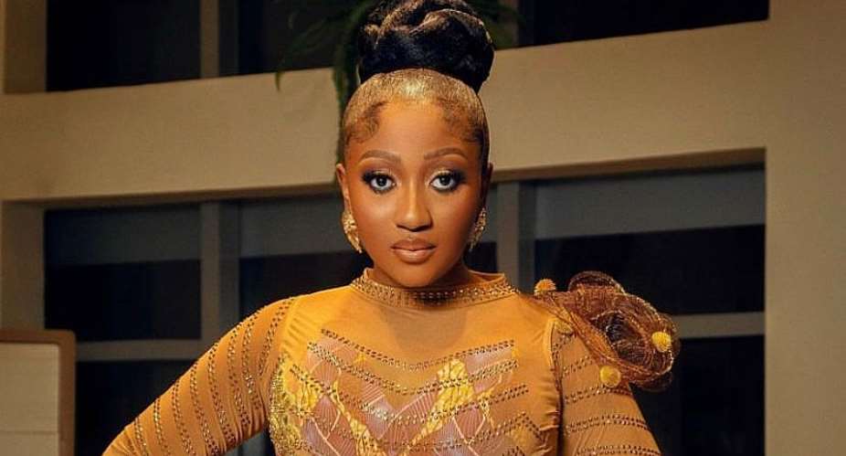 I ditched my former boyfriend who asked me to choose between him and my ...